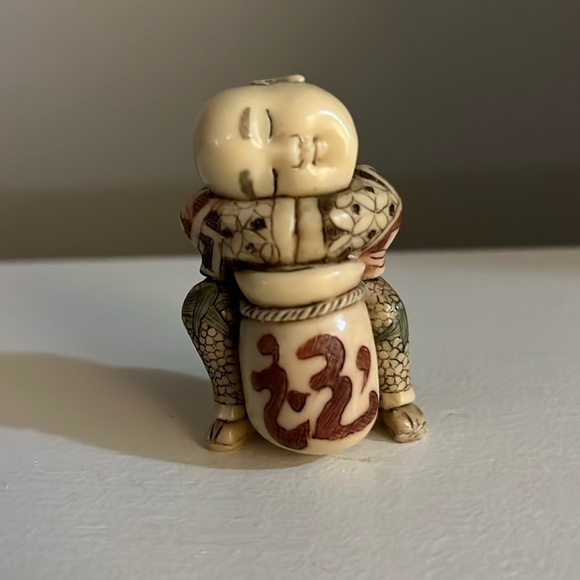 Asian Netsuke | Art | Vintage Asian Japanese Netsuke Toggle Man Boy On ...